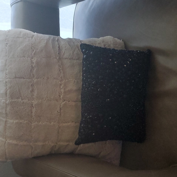 None | Bedding | 4 Mini Throw Pillows | Poshmark